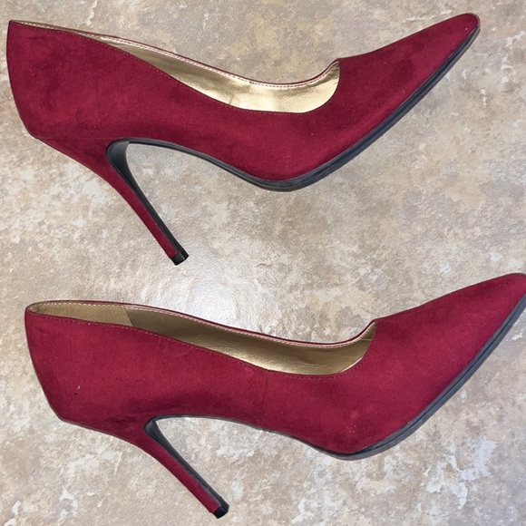 Sam & Libby | Shoes | Sam Libby Pointy Toe Genuine Suede Cranberry ...